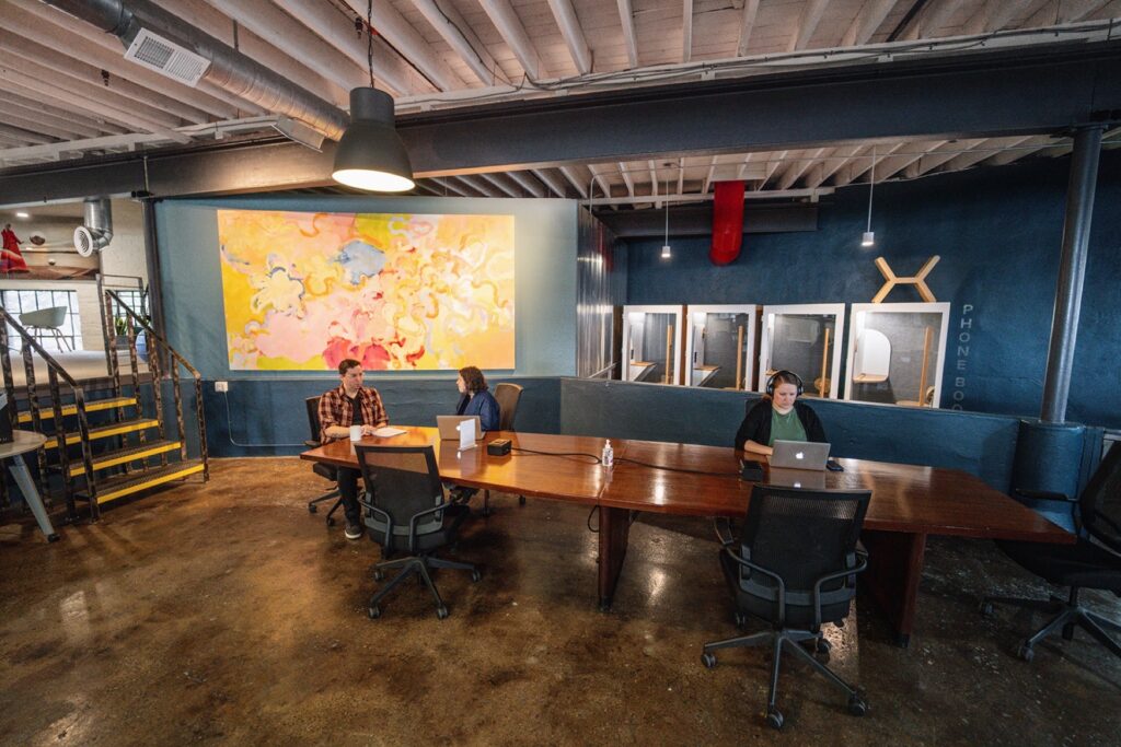 About CWK - CoWork Kingston